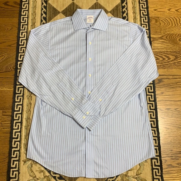Brooks Brothers | Shirts | Brooks Brothers Button Down | Poshmark